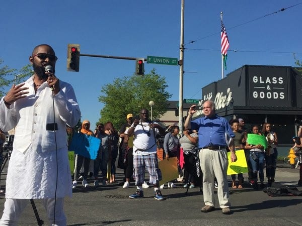 Happy 4/20? Protest again targets Central District’s Uncle Ike’s | CHS ...