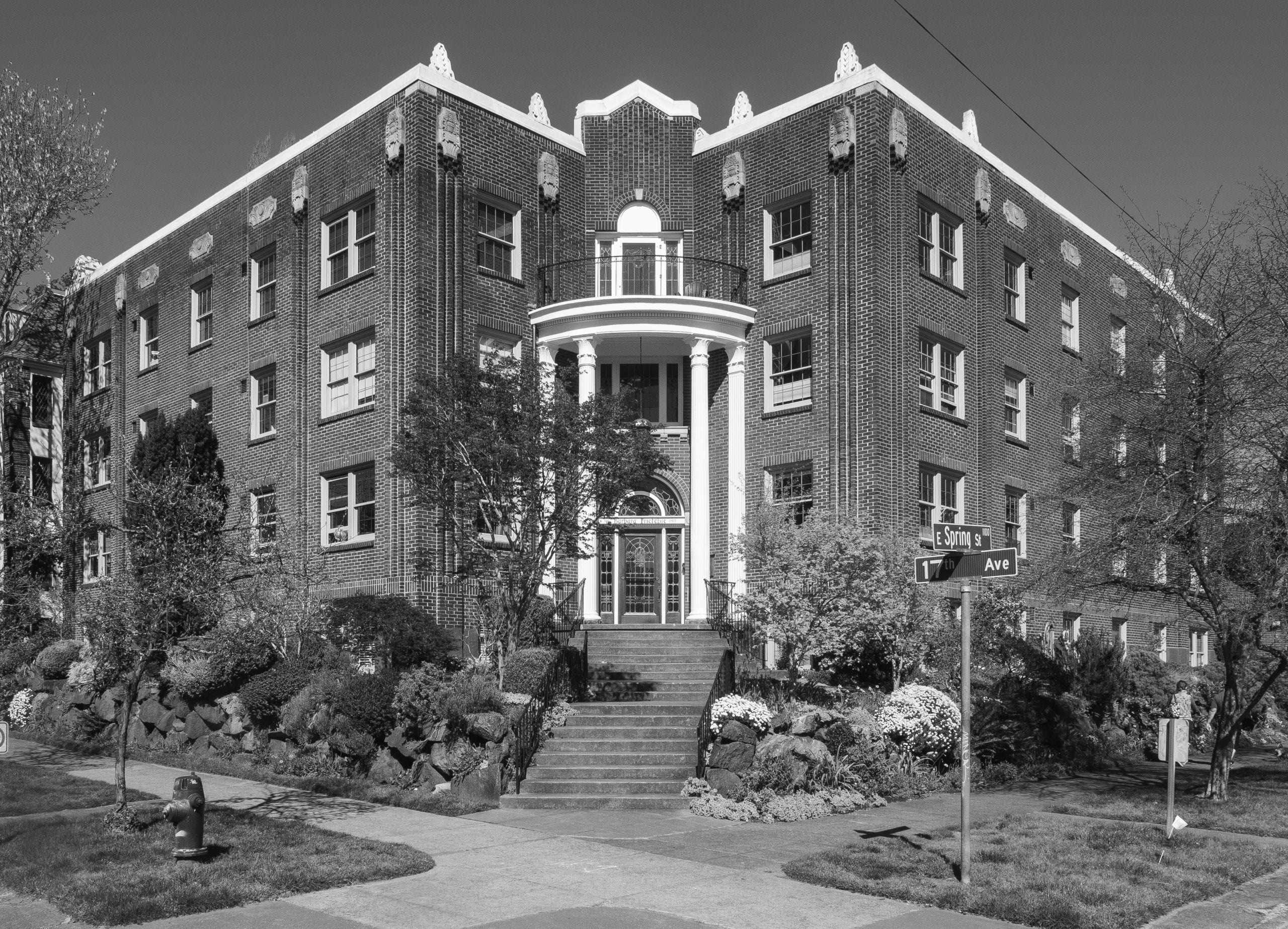 The Barbara Frietchie | CHS Capitol Hill Seattle News