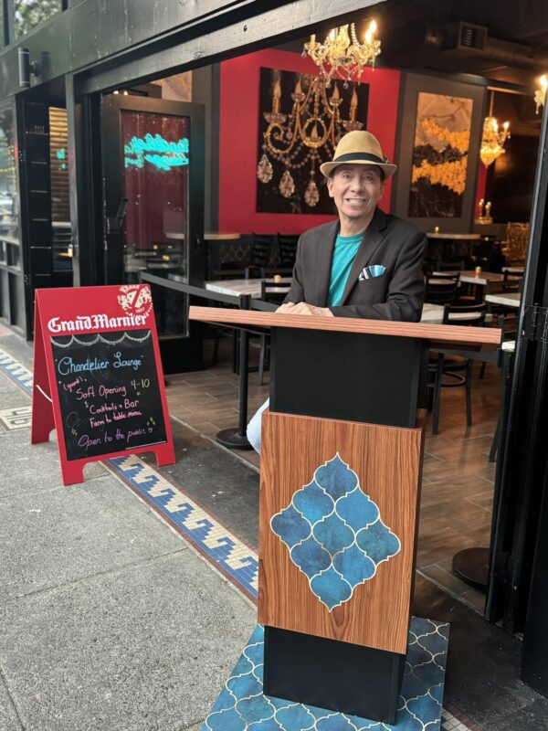 Shiny and bright, Chandelier Lounge brings new light to Broadway | CHS ...